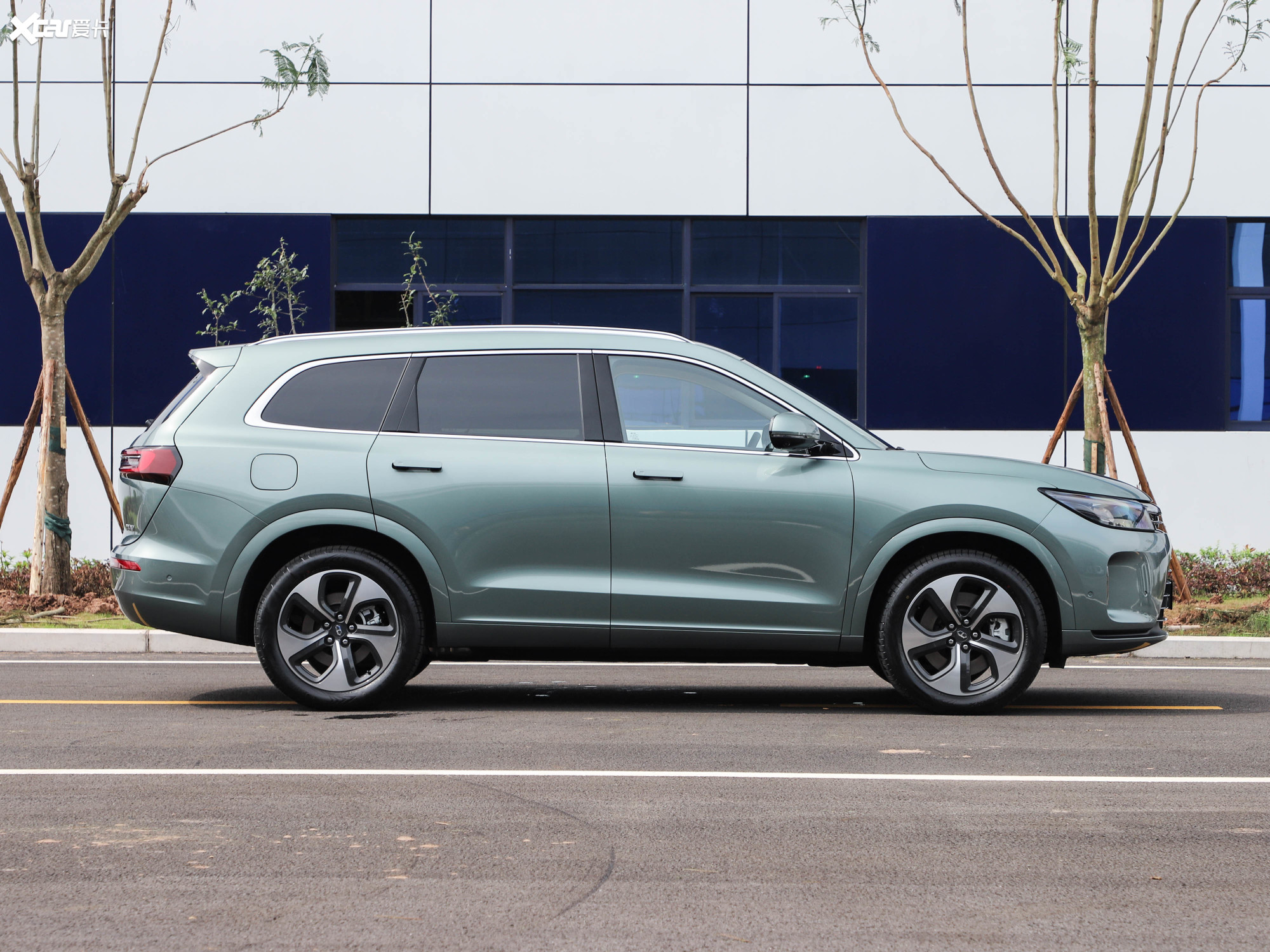【2022款问界M7 1.5T 两驱舒适型_整体外观 _15/292张图片】_汽车图片大全_爱卡汽车