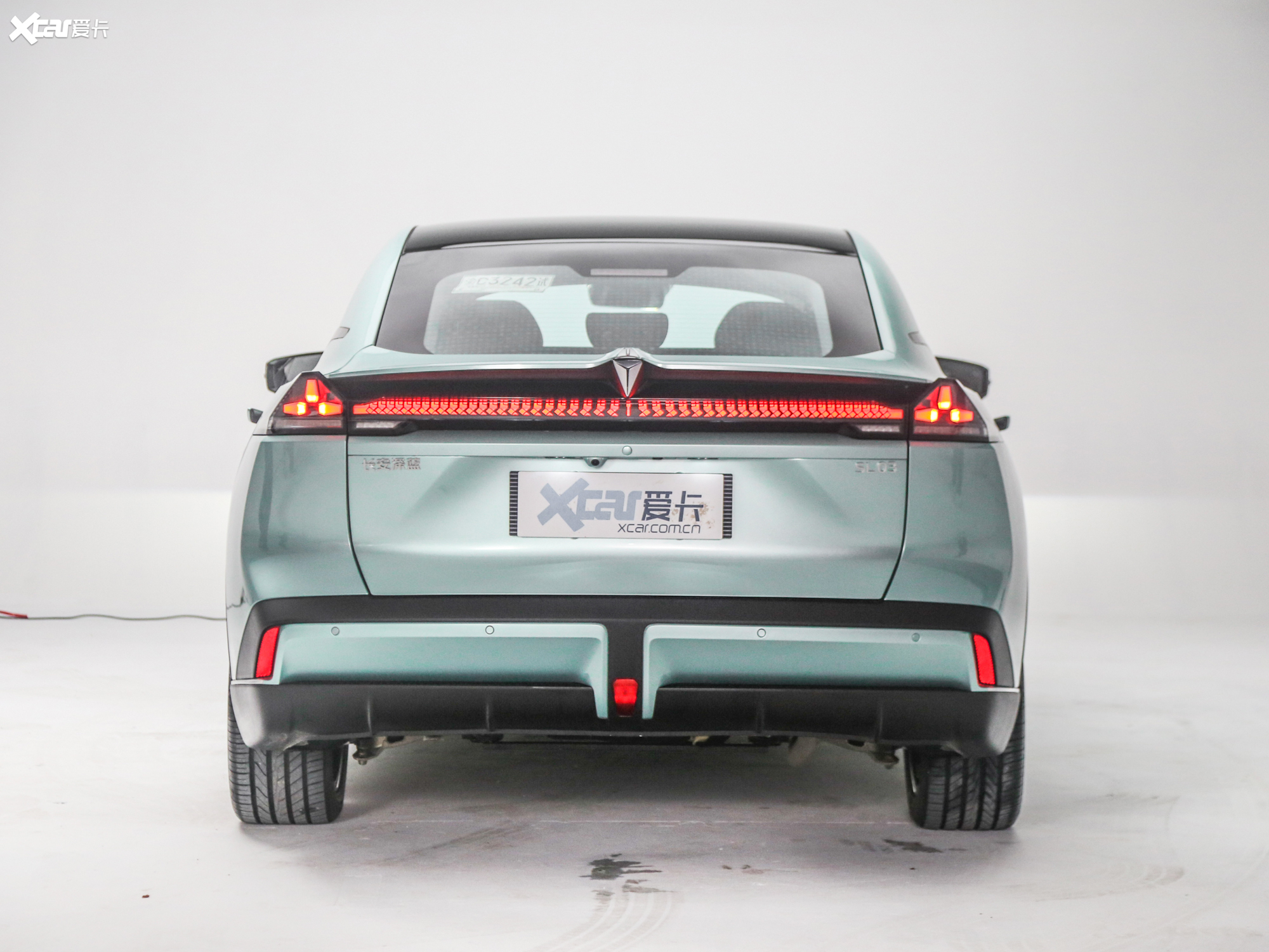 【2022款深蓝SL03 1.5L 1200增程版_整体外观 _20/527张图片】_汽车图片大全_爱卡汽车