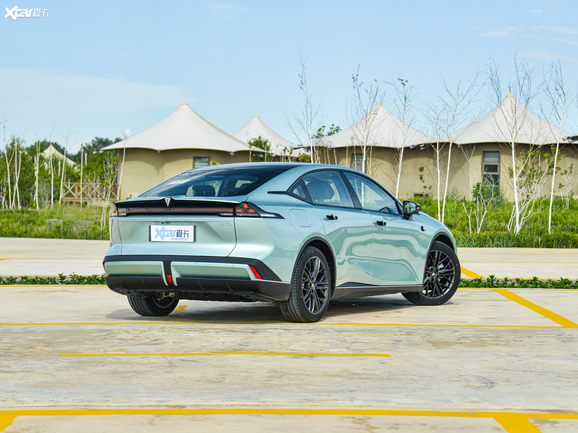 【2022款深蓝SL03 705纯电版_整体外观 _6/527张图片】_汽车图片大全_爱卡汽车