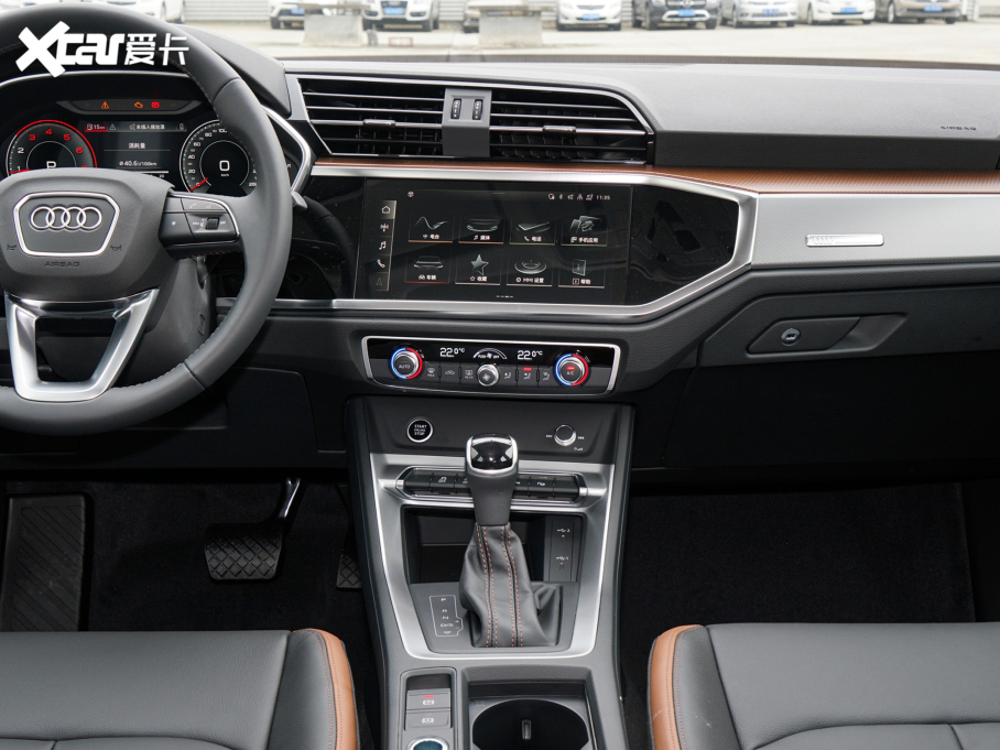奥迪q3中控屏,分辨率_大山谷图库