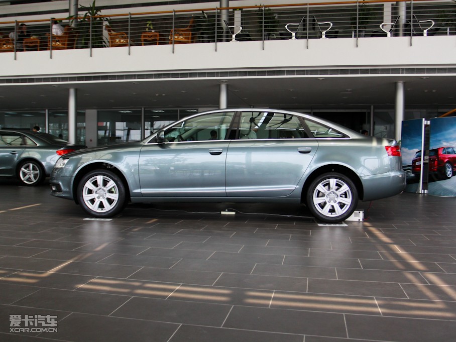【2010款奥迪A6L 2.4L CVT两驱舒适版_整体外观 _26/1276张图片】_汽车图片大全_爱卡汽车