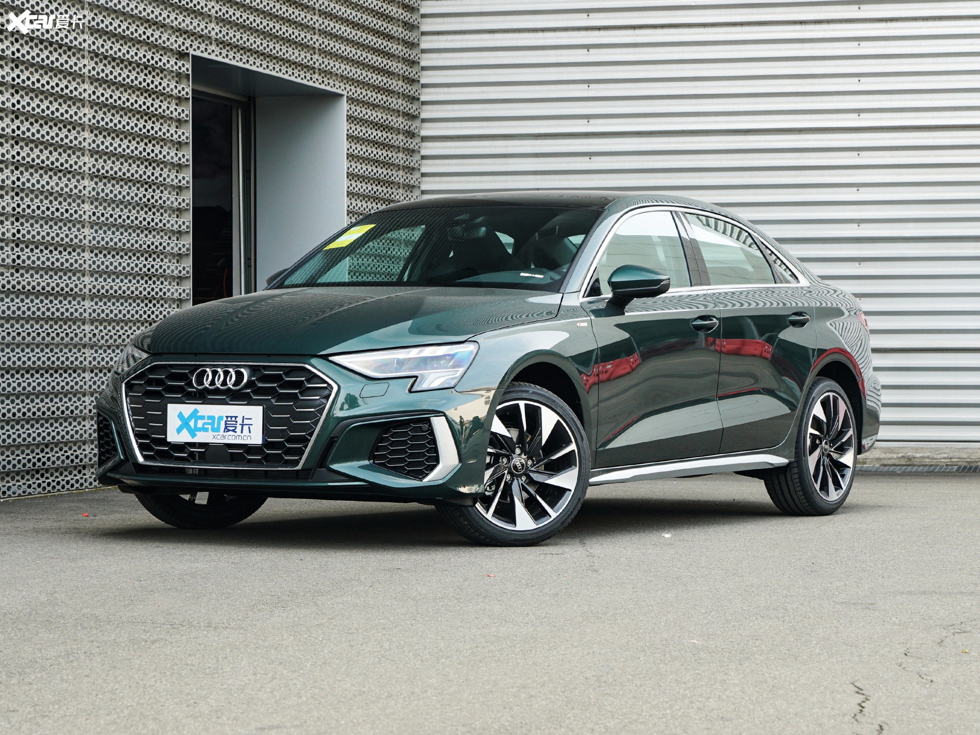 【2023款奥迪A3 Limousine A3L Limousine 35 TFSI 时尚运动型_整体外观 _2/980张图片】_汽车图片大全_爱卡汽车