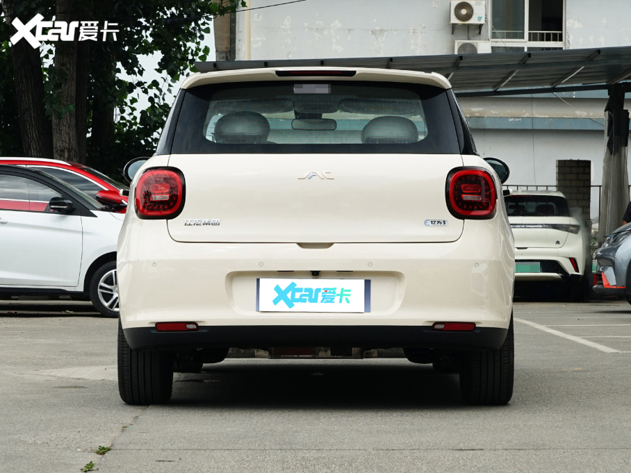 【2023款钇为3 505km Air_整体外观 _5/427张图片】_汽车图片大全_爱卡汽车