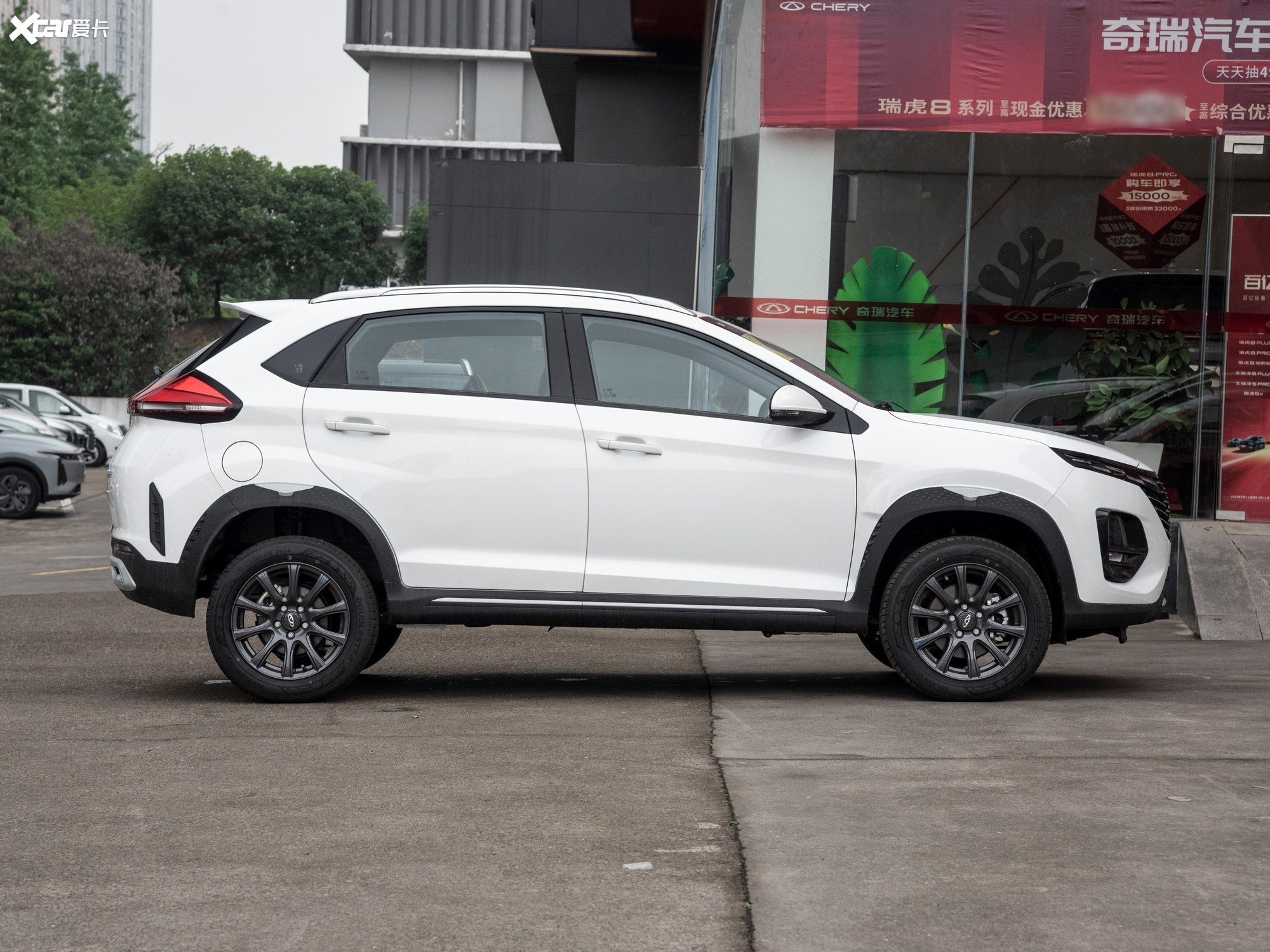 【2023款瑞虎3x 1.5L CVT时尚版_整体外观 _7/332张图片】_汽车图片大全_爱卡汽车