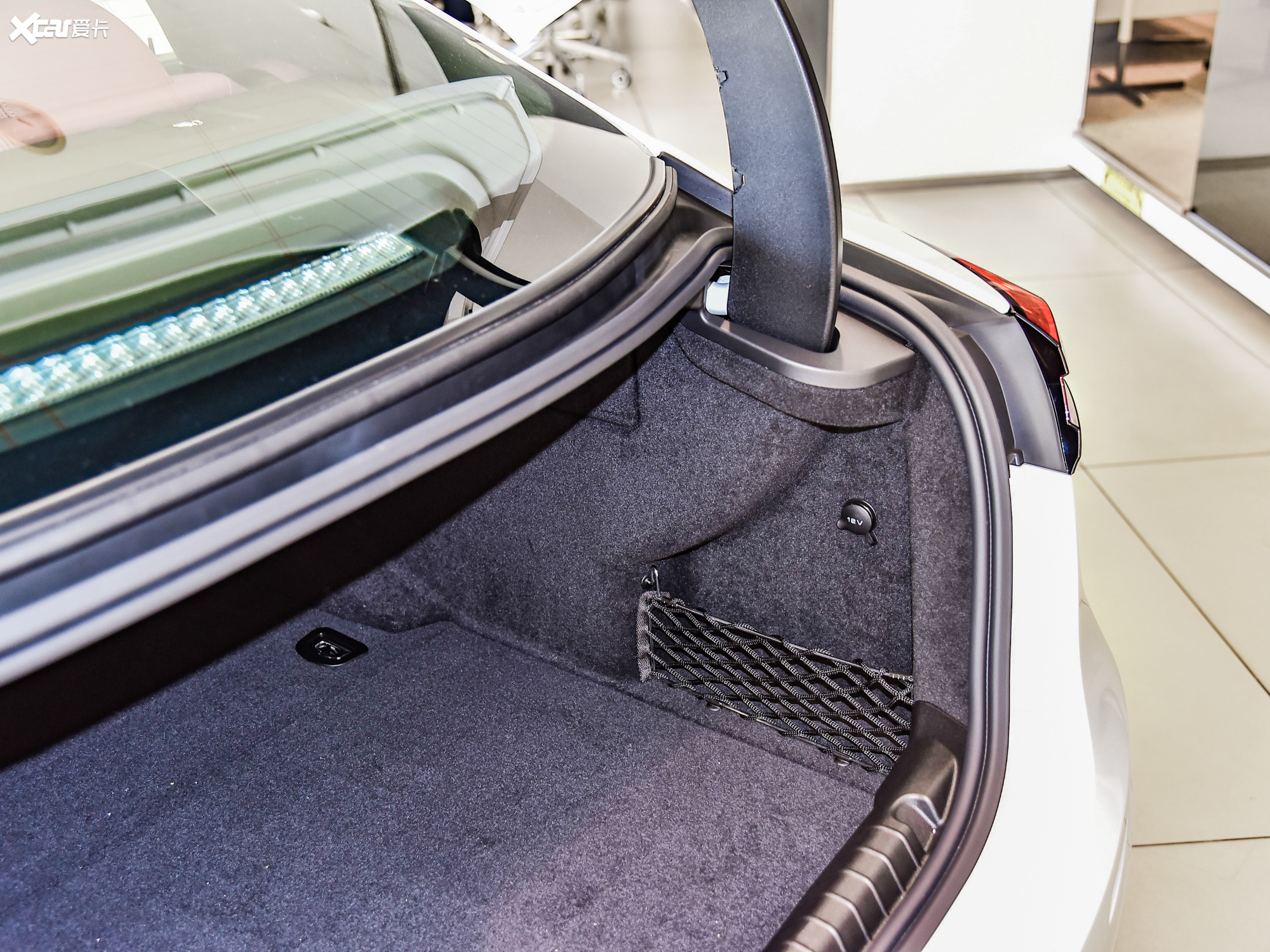 【2022款Ghibli 3.0T Modena_空间座椅 _14/255张图片】_汽车图片大全_爱卡汽车