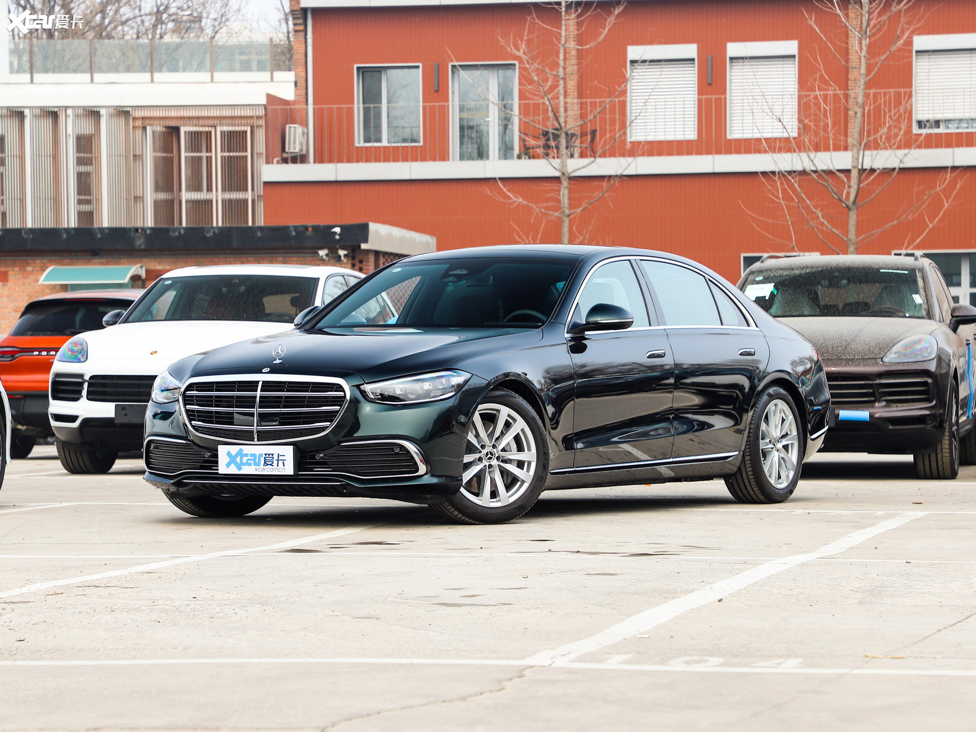 【2023款奔驰S级 S 400 L 商务型_整体外观 _2/111张图片】_汽车图片大全_爱卡汽车