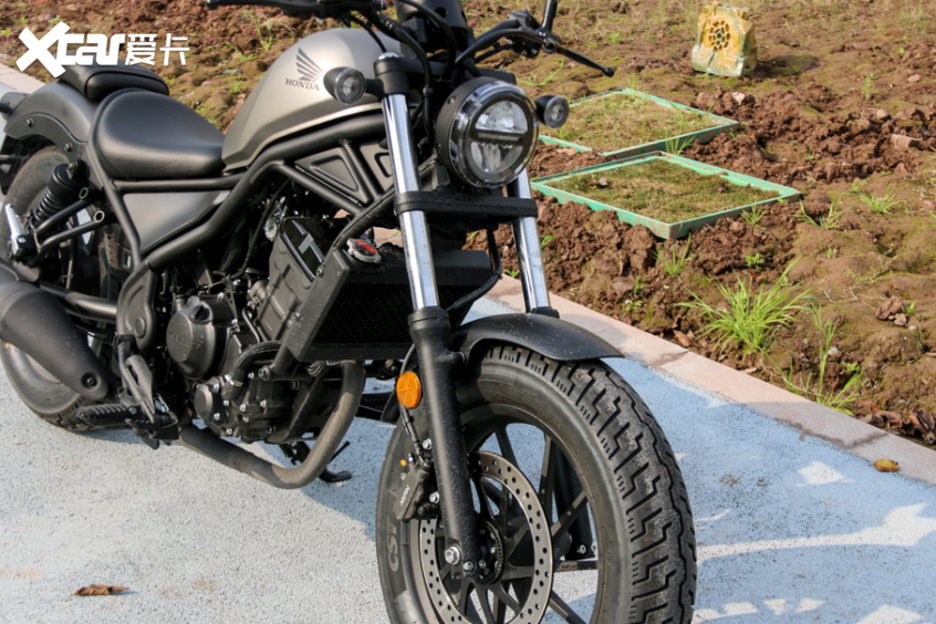 超低座高上手无难度 山城试驾本田CM300:细节做工依旧优秀-爱卡汽车