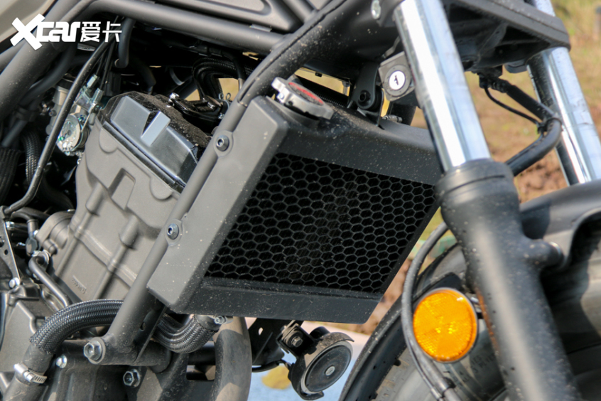 超低座高上手无难度 山城试驾本田CM300:细节做工依旧优秀-爱卡汽车