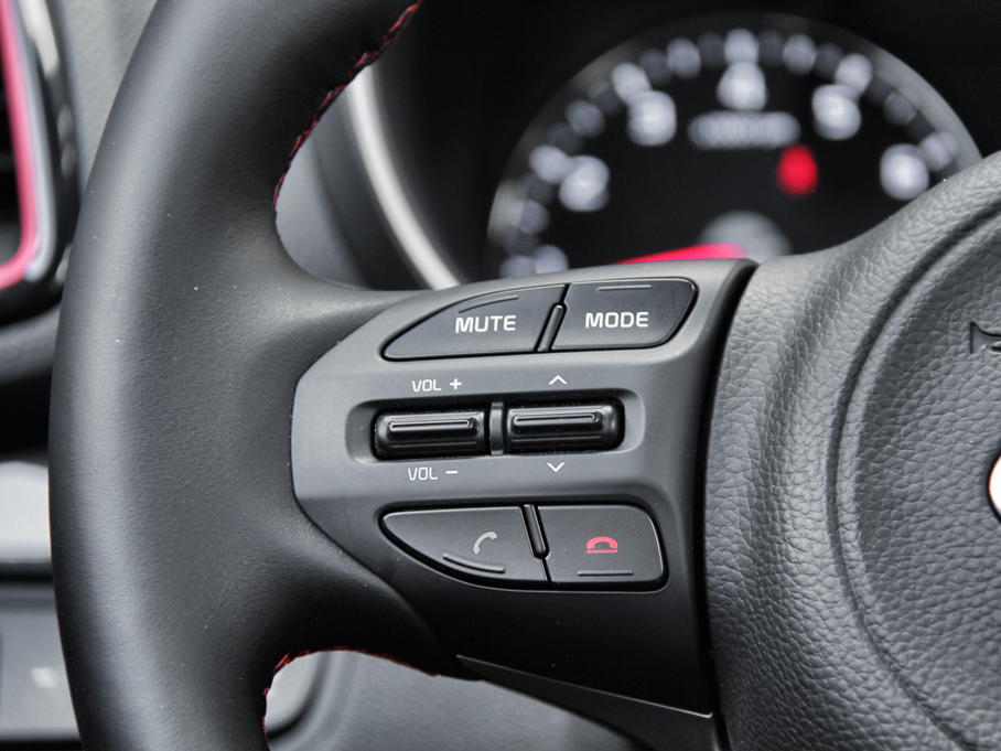 【2015款起亚KX3傲跑 2.0L 自动四驱PRM_ _1/1531张图片】_汽车图片大全_爱卡汽车