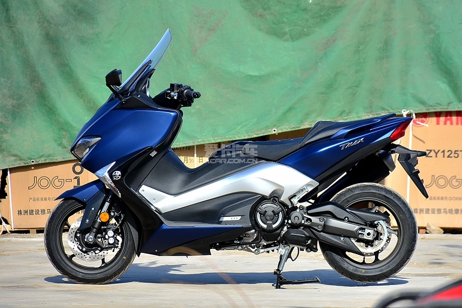旗舰来袭 YAMAHA TMAX DX 5月28日上市-爱卡汽车