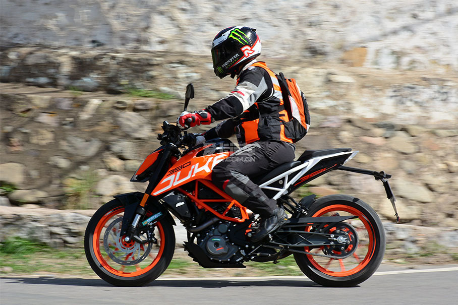 全方位升级 抢先试驾18款KTM 390 DUKE:2018款KTM 390 DUKE试驾体验-爱卡汽车
