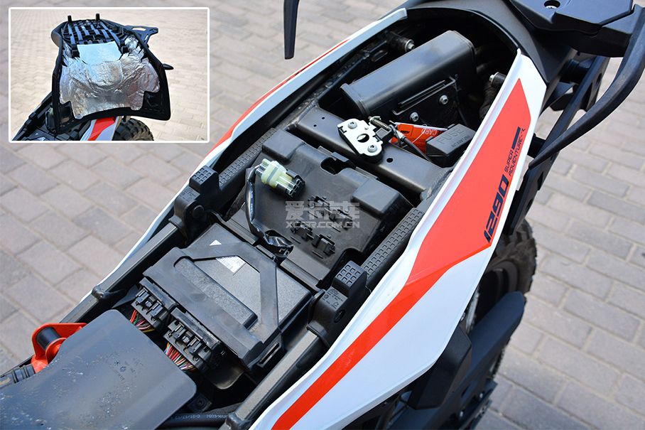 大冒险家KTM 1290 SUPER ADV R试驾体验:KTM 1290 SUPER ADVENTURE R细节实拍-爱卡汽车