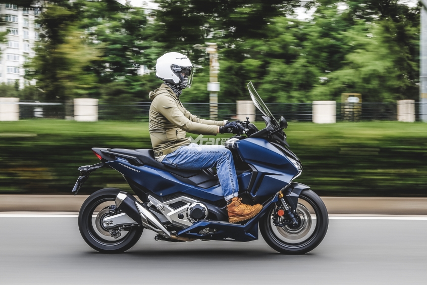 DCT才是踏板的终极方案 试驾本田NSS750:GT概念下的旗舰大羊该是什么样？-爱卡汽车