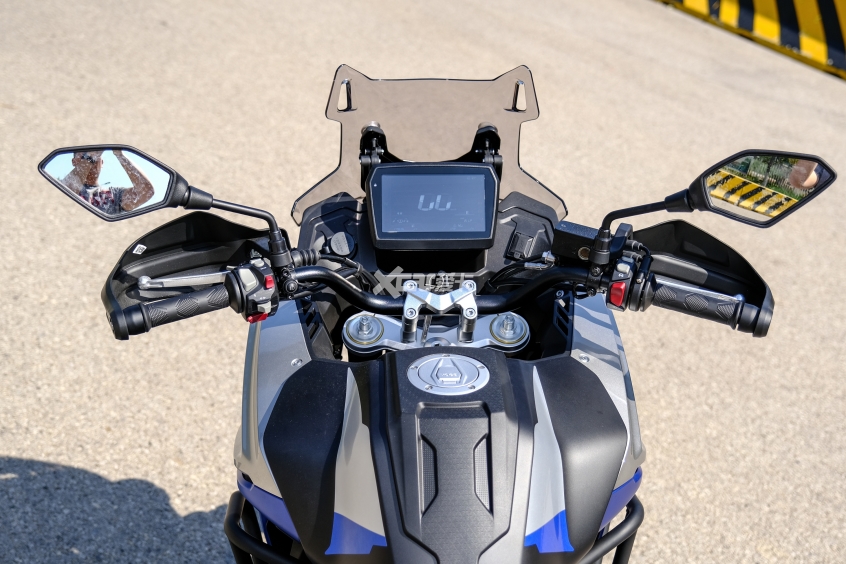 赶上国产ADV末班车 试驾隆鑫无极DS525X:配置拉满 KEL525动力强-爱卡汽车