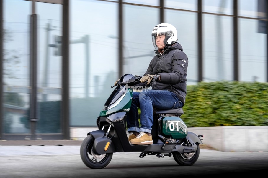 试驾极核 AE2电动车-爱卡汽车图片