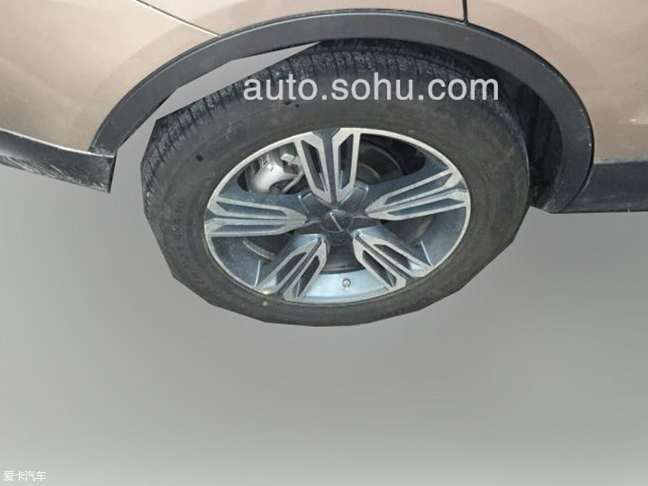 年底上市 猎豹CS10 CVT版车型谍照曝光-爱卡汽车