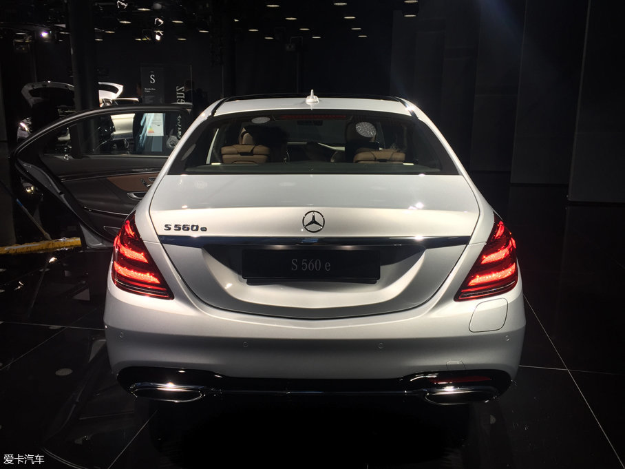 法兰克福车展 奔驰新款S 560e正式发布-爱卡汽车