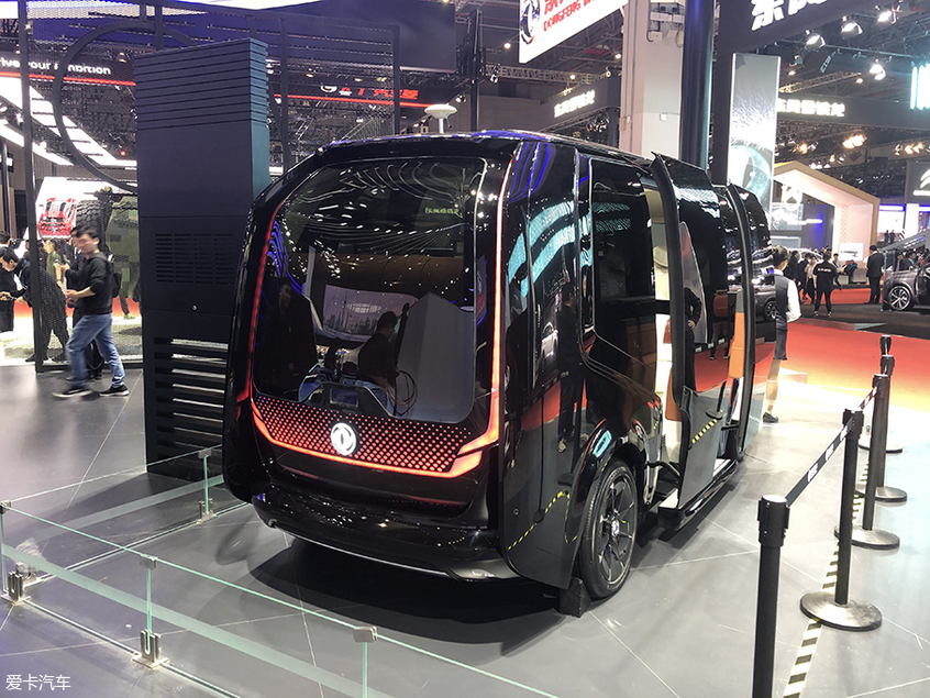 上海车展：东风Sharing-VAN概念车亮相:single-爱卡汽车