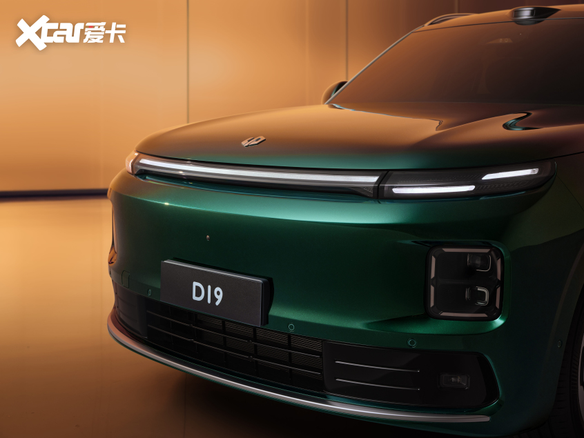 中国大型SUV再添破局者 零跑D19正式亮相:single-爱卡汽车