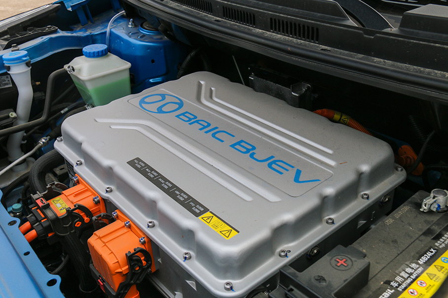 360同台竞技 对比北汽新能源EX360/元EV:动态驾驶感受-爱卡汽车