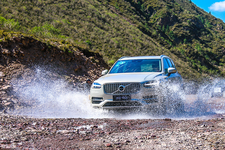 当我扒下XC90的西装之后才发现乐趣无穷:开启Off Road-爱卡汽车