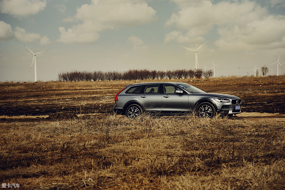 车视进化论 沃尔沃V90CC演绎至美旅行:经典再造-爱卡汽车